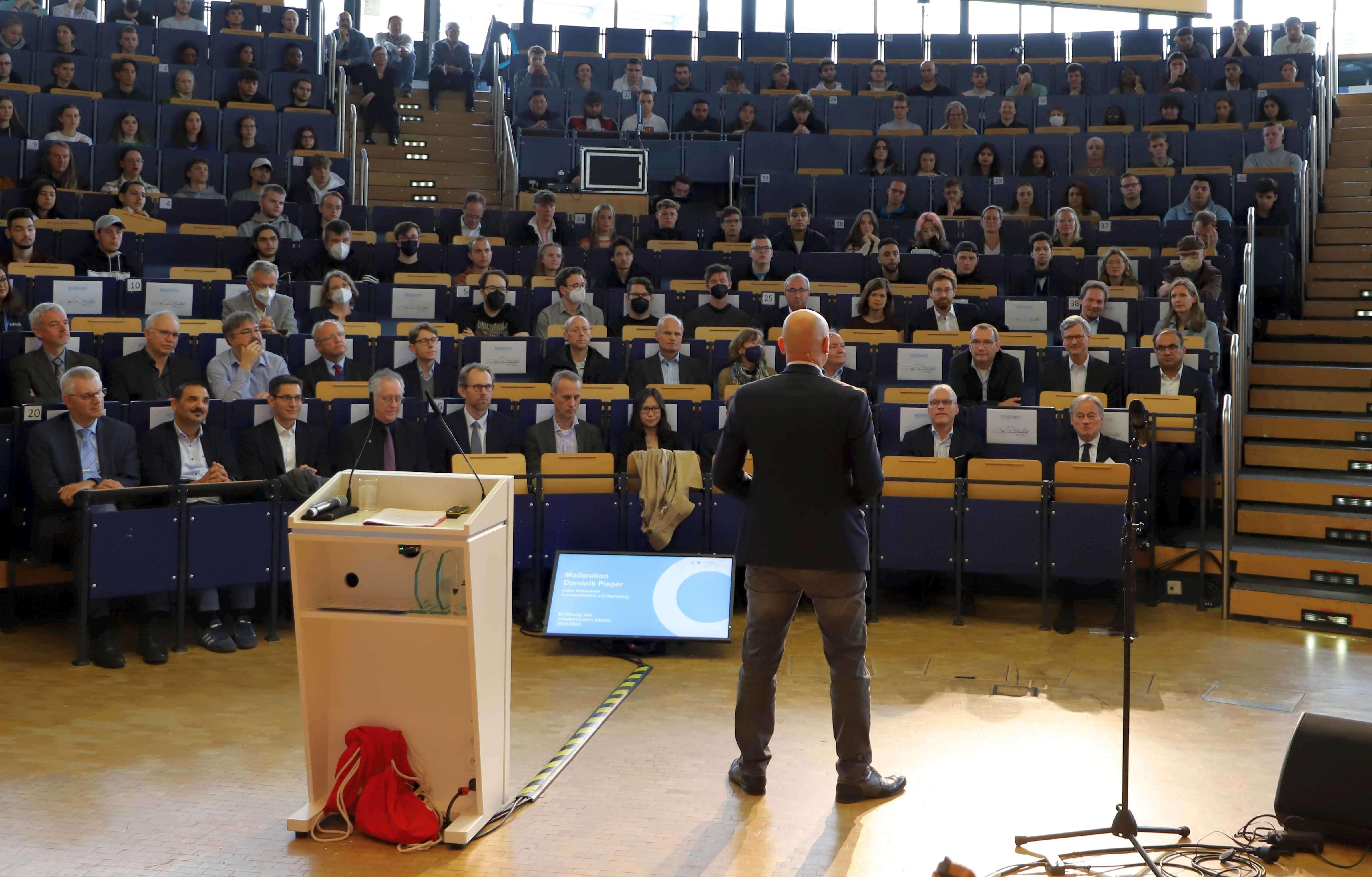 Hochschule Bonn-Rhein-Sieg eröffnet feierlich das Akademische Jahr 2022 ...