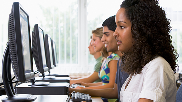 Sign up now: Exam date digital TestDaF | Hochschule Bonn-Rhein-Sieg (H-BRS)